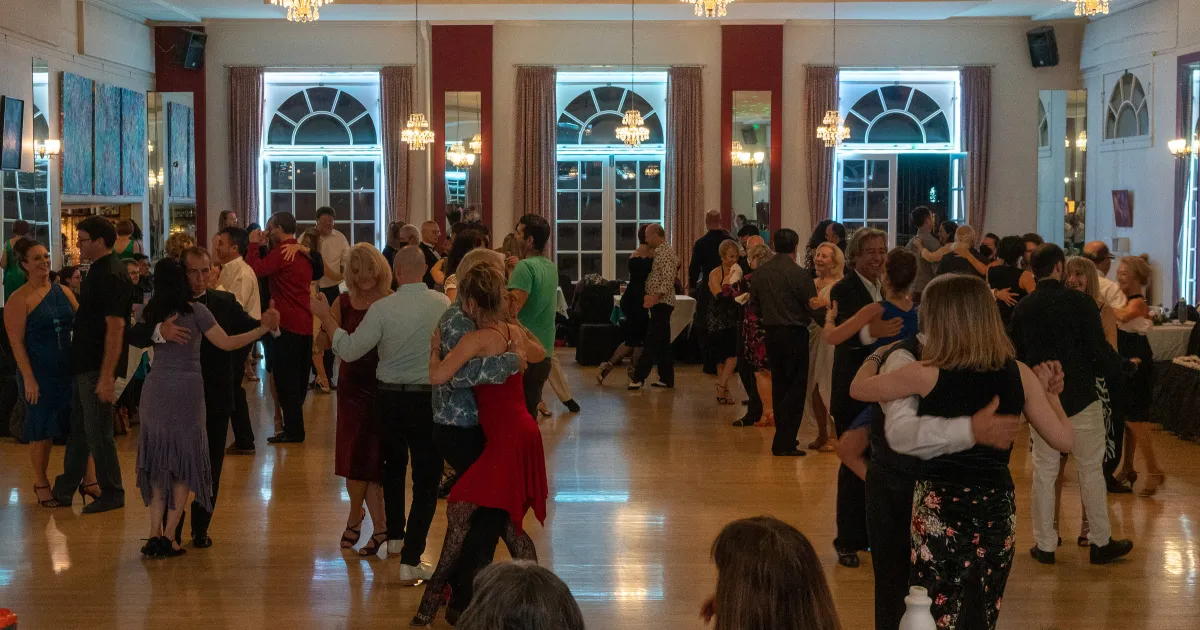 milonga tango steps